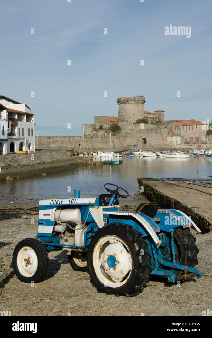 French tractor hi-res stock photography and images - Alamy
