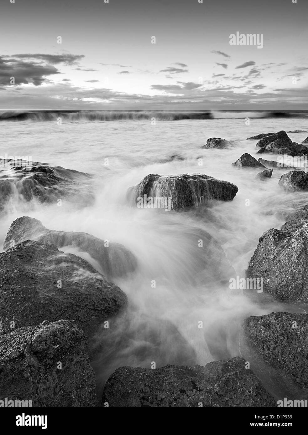 Atlantic ocean shore water Black and White Stock Photos & Images - Alamy