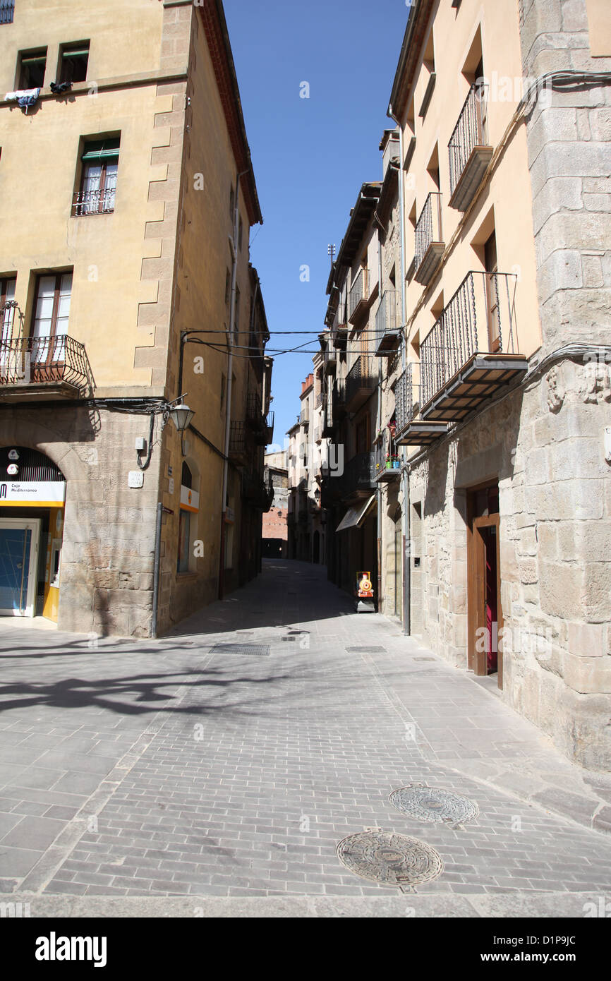 Narrow pedestrian only street hi-res stock photography and images - Alamy