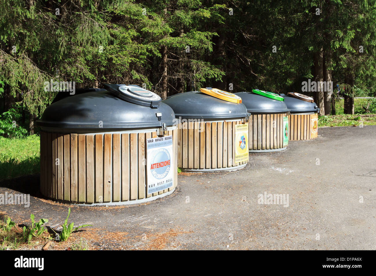 Garbage Segregation Stock Photos & Garbage Segregation Stock Images - Alamy