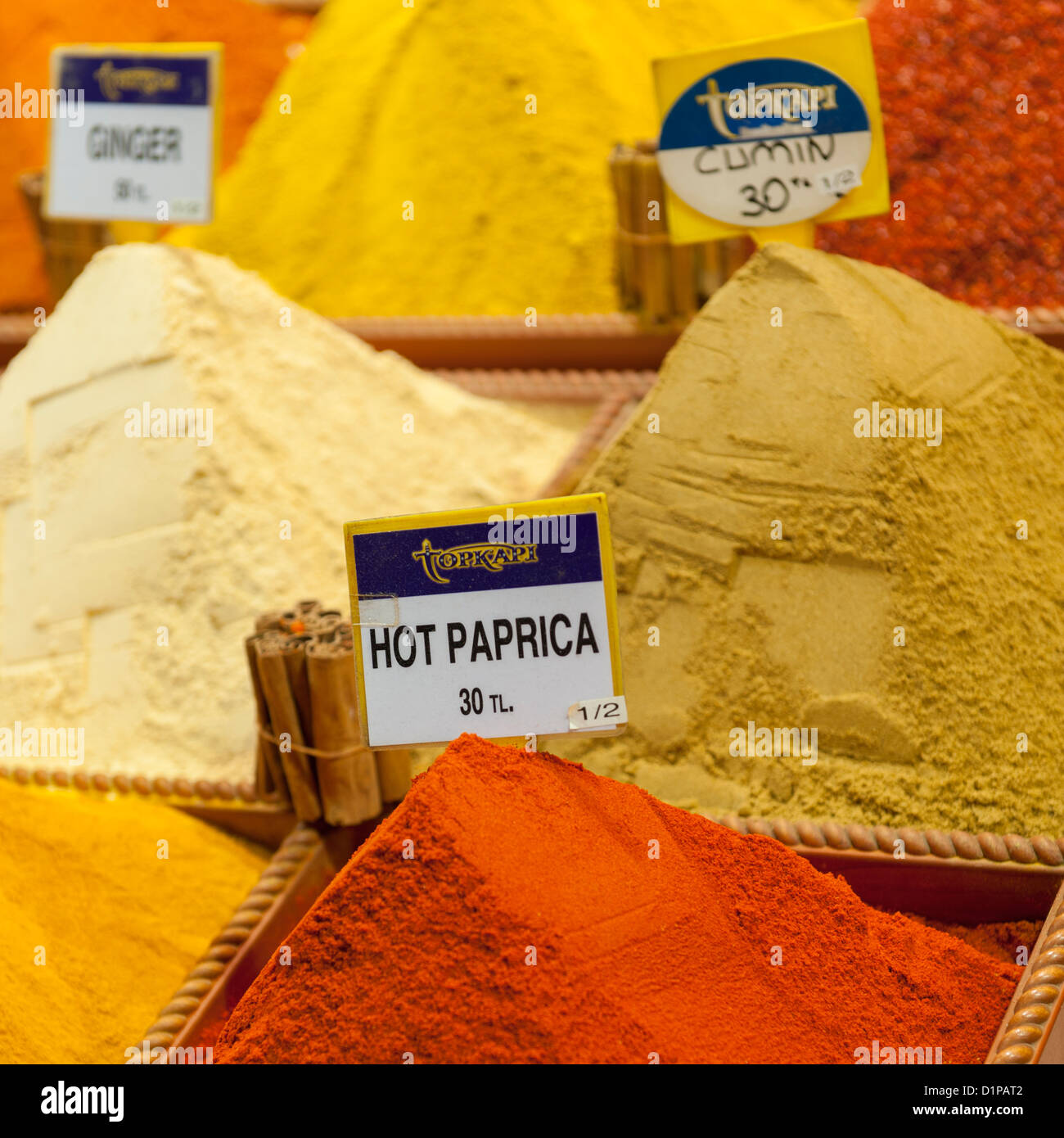 Heap of spices with price tags in a market, Grand Bazaar, Istanbul ...