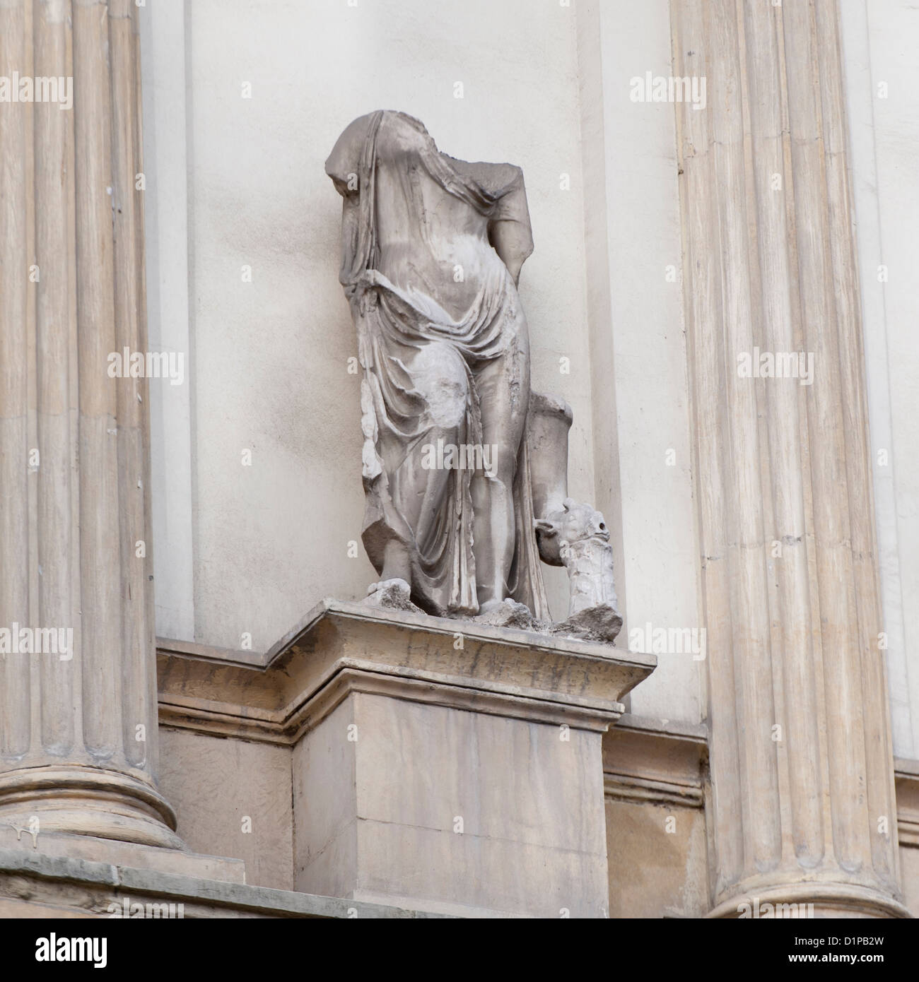 Statue at Istanbul Archaeology Museums, Istanbul, Turkey Stock Photo ...
