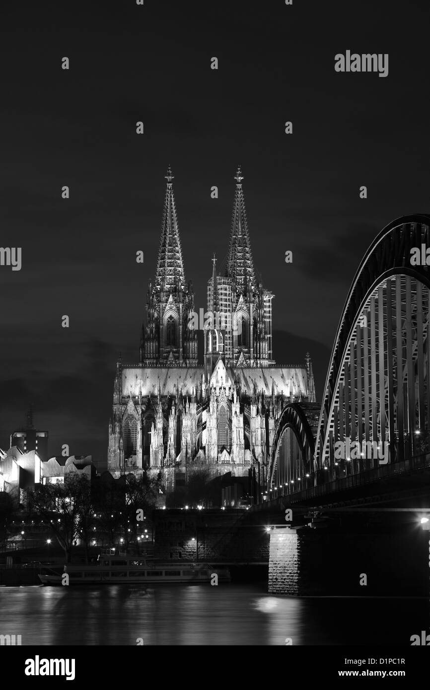 Landscape view of Cologne City at night with Cologne Cathedral and the ...