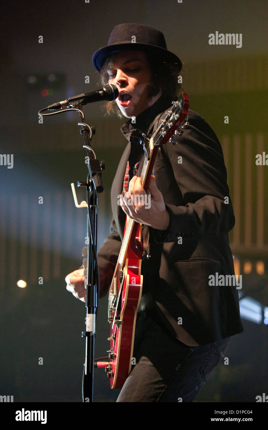 Supergrass hi-res stock photography and images - Alamy