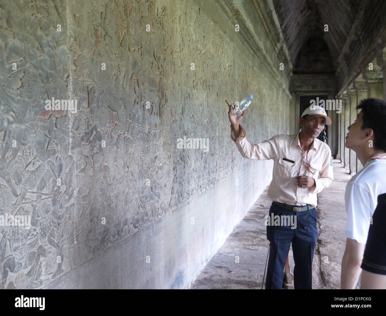 Asian guide hi-res stock photography and images - Alamy