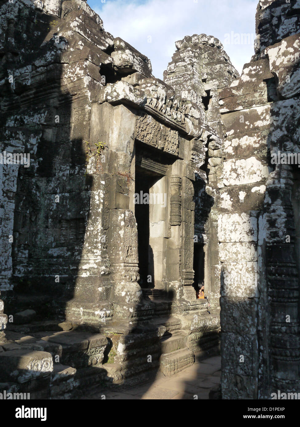sun light shadow shine ancient architecture Angkor Wat Stock Photo - Alamy