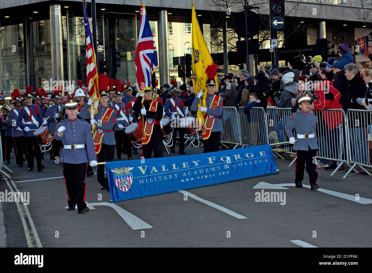 School parade flags hi-res stock photography and images - Alamy