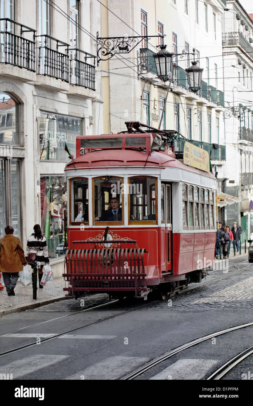 Tranvia portugal hi-res stock photography and images - Alamy