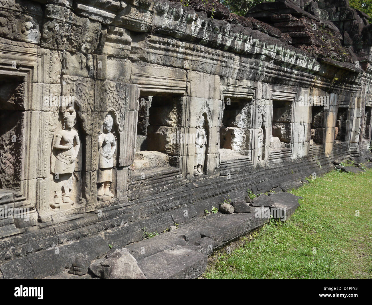 Cambodia banteay kdei devata hi-res stock photography and images - Alamy