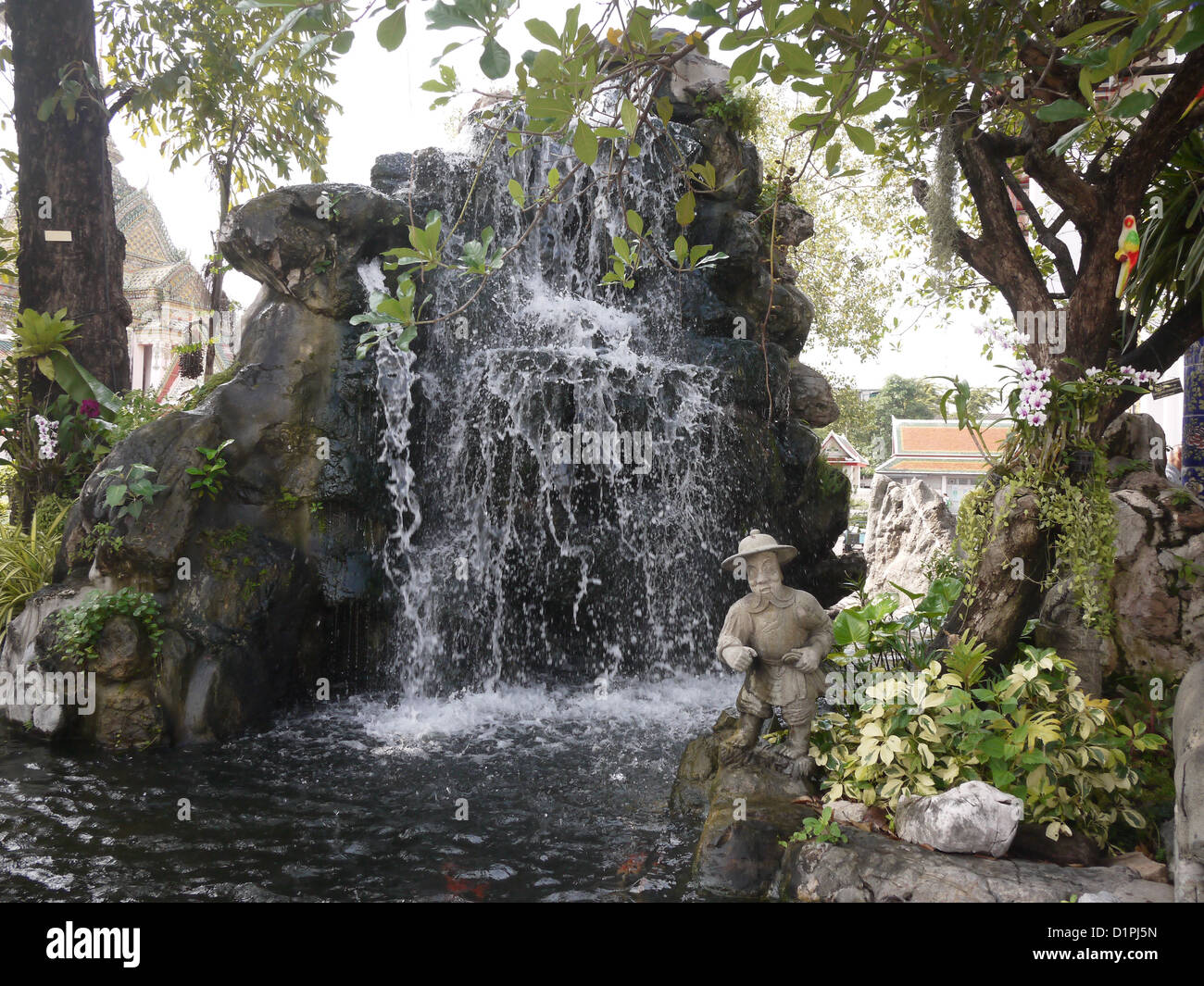 man made water fountain Wat Pho complex Stock Photo - Alamy