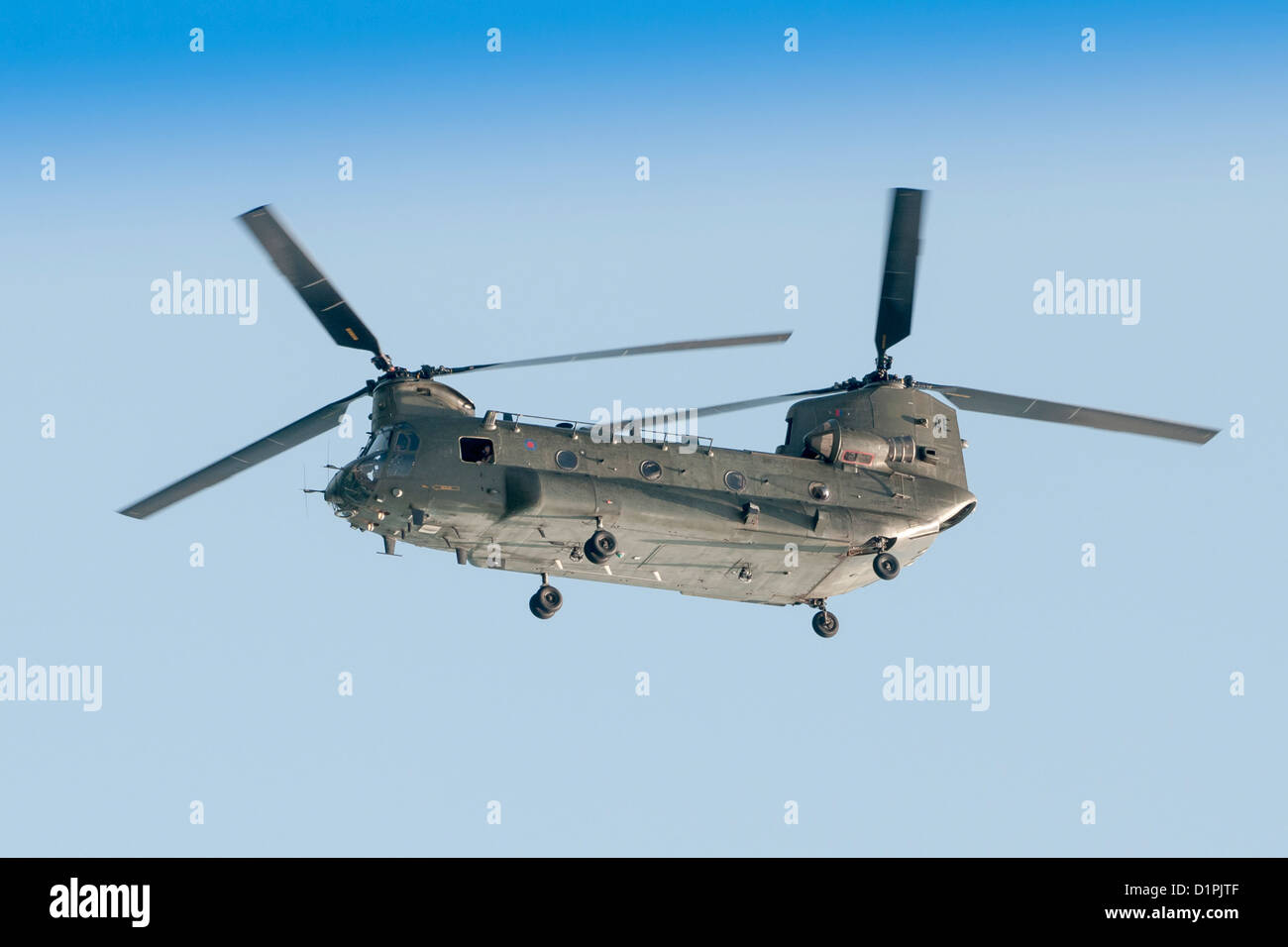 ZA675 (AE) Royal Air Force Chinook Twin Engine Helicopter Stock Photo ...