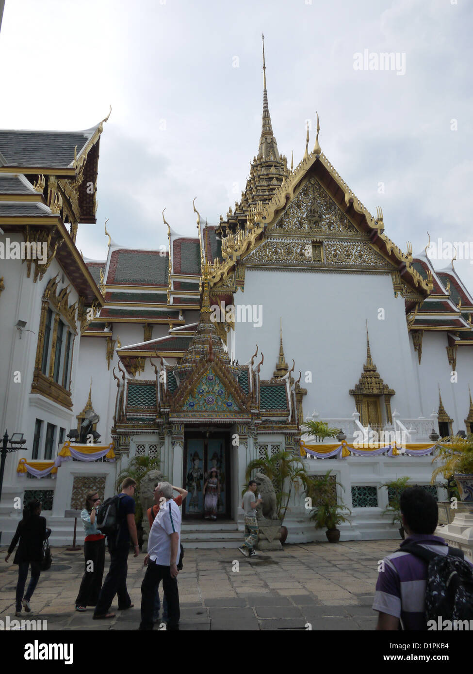 thailand buildings architecture Stock Photo - Alamy