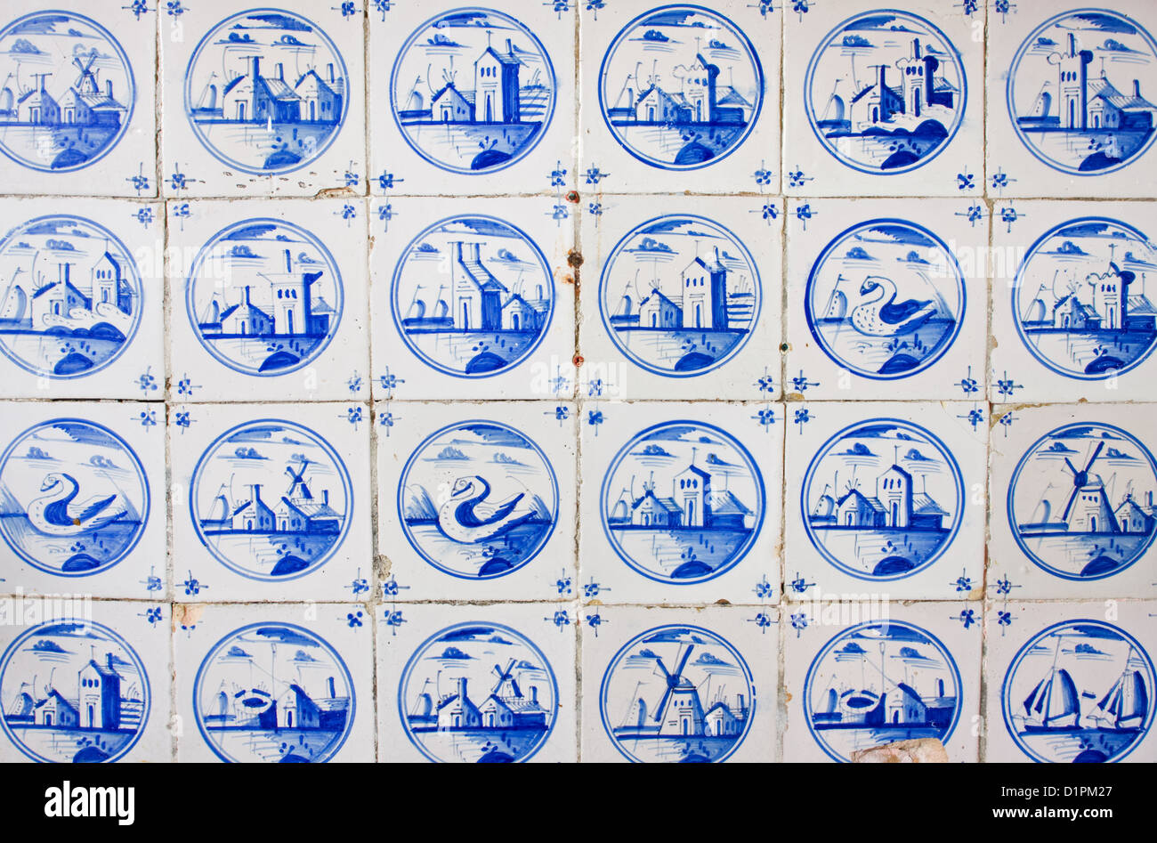Antique dutch tiles hi-res stock photography and images - Alamy