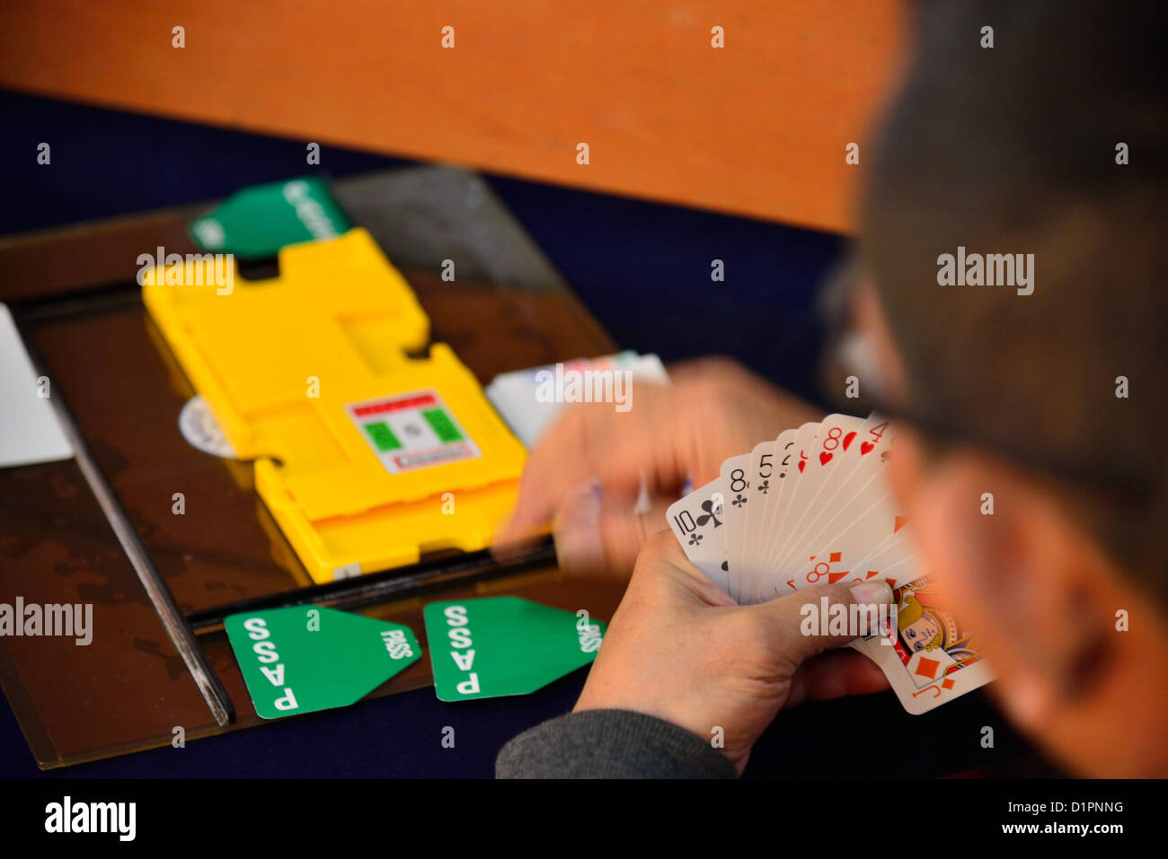 Contract bridge hi-res stock photography and images - Alamy