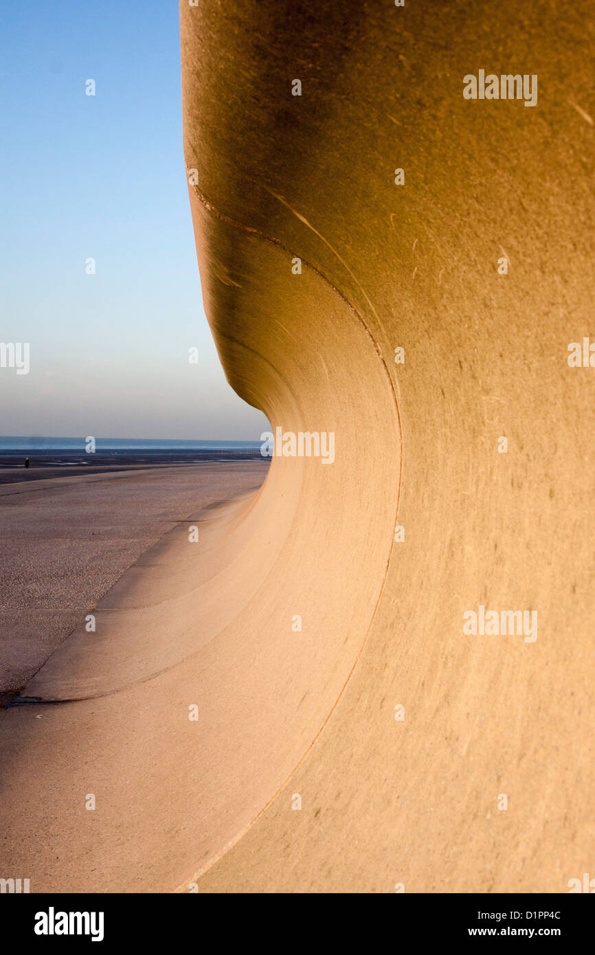 Sea wall blackpool hi-res stock photography and images - Alamy