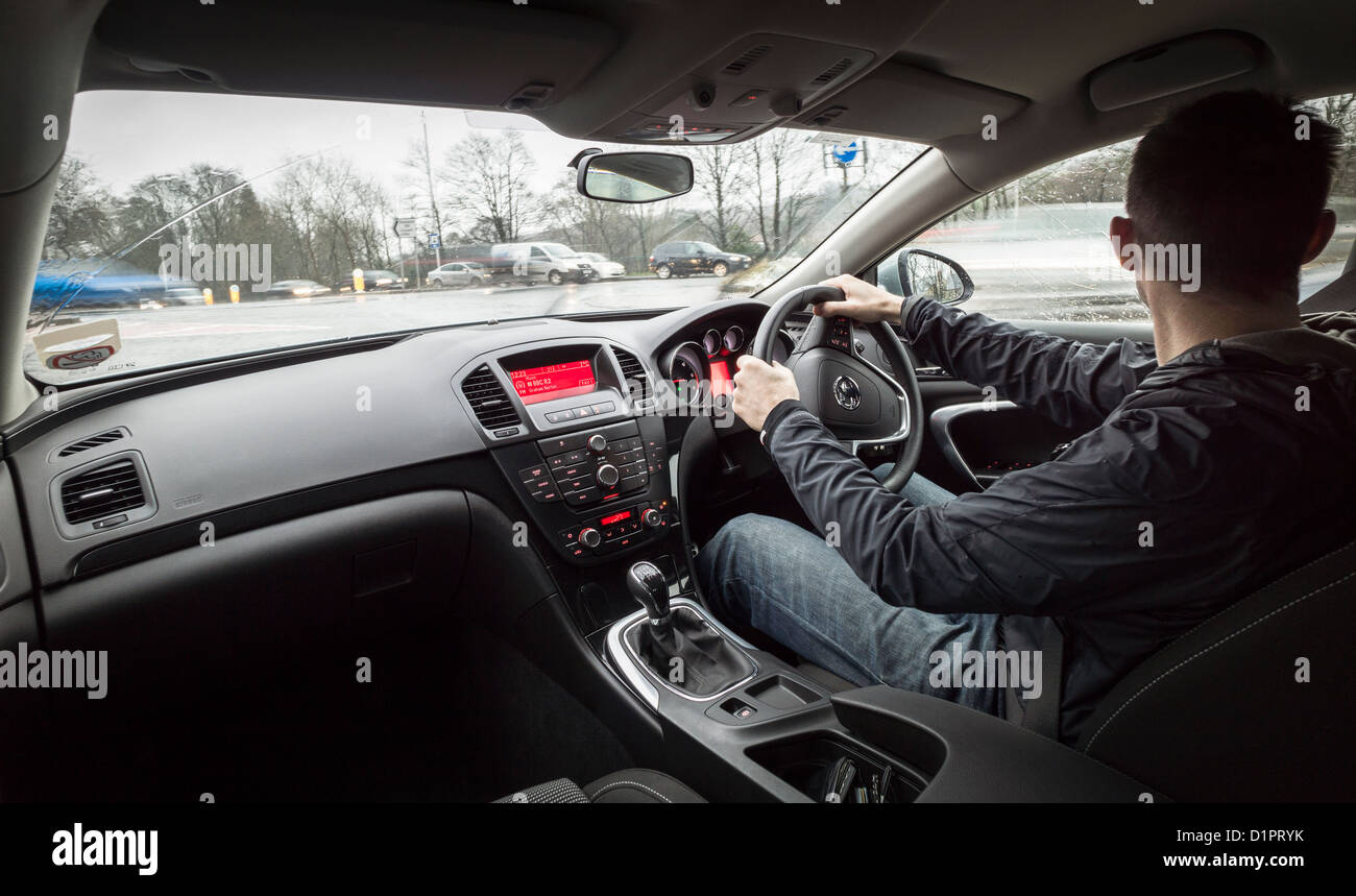 Car driver waiting uk hi-res stock photography and images - Alamy