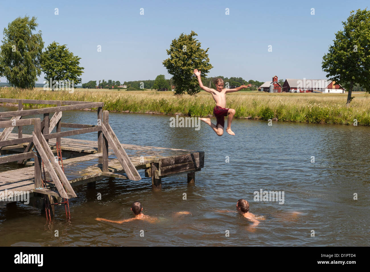 Lake swimming jump sweden hi-res stock photography and images - Alamy