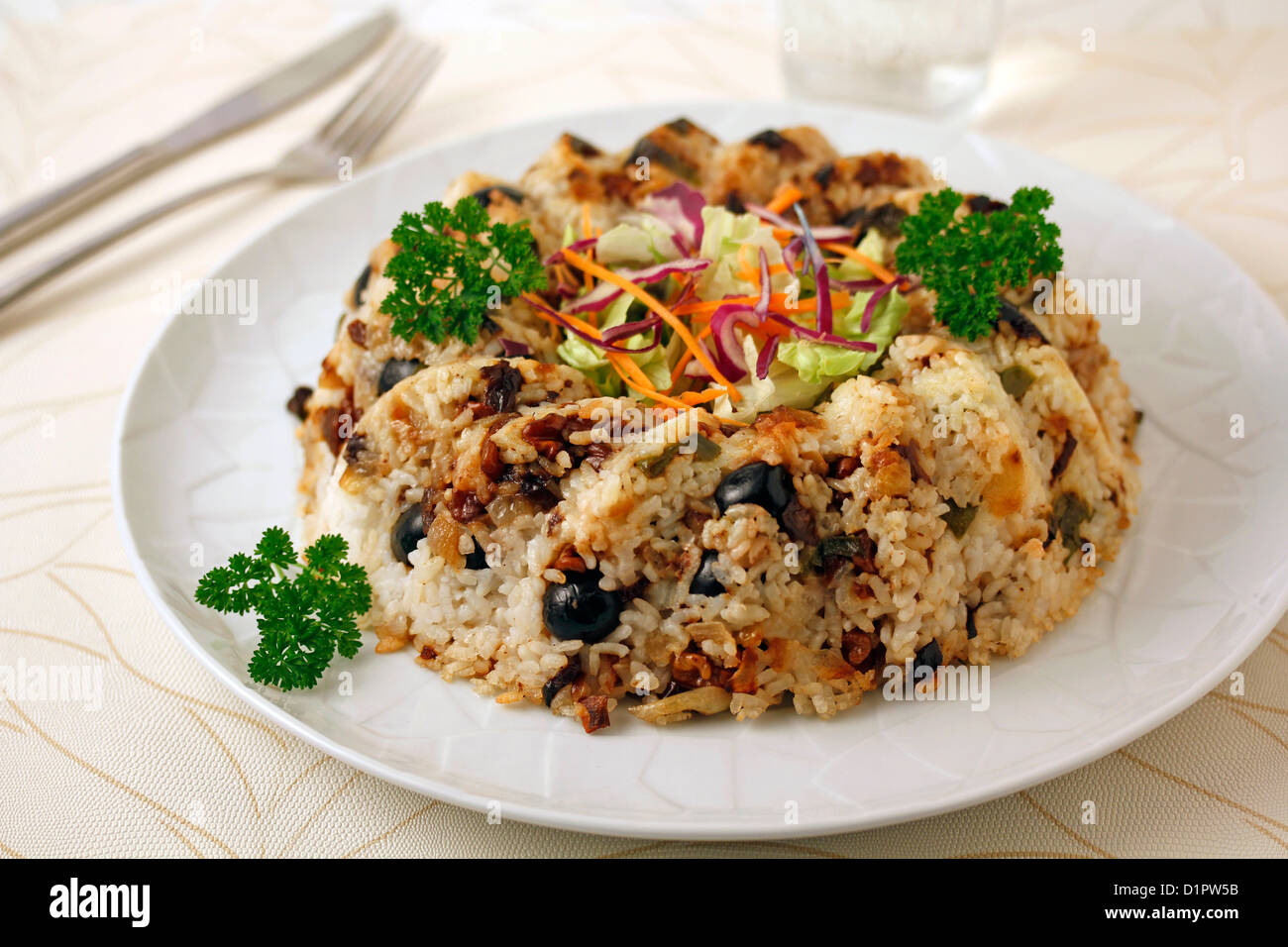 Carrot green crown hi-res stock photography and images - Alamy