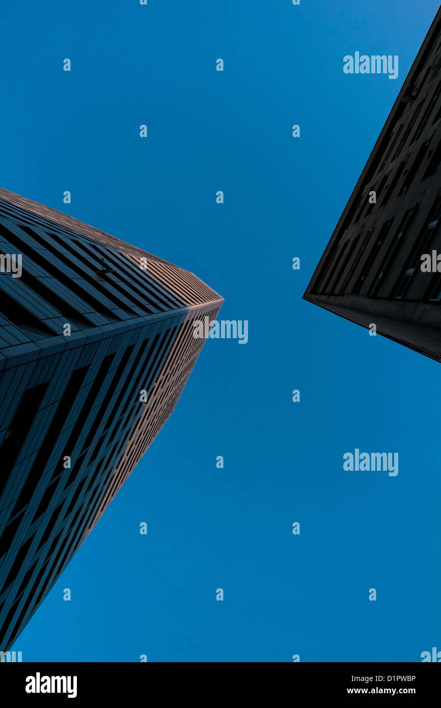 Skyscraper corners hi-res stock photography and images - Alamy