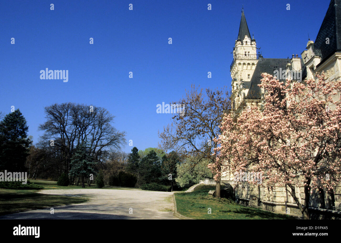 Budmerice castle hi-res stock photography and images - Alamy