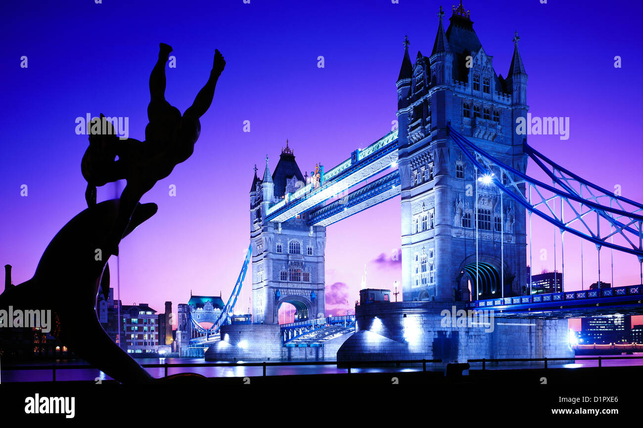 Tower Bridge and the Dolphin Statue, London, England, UK Stock Photo ...
