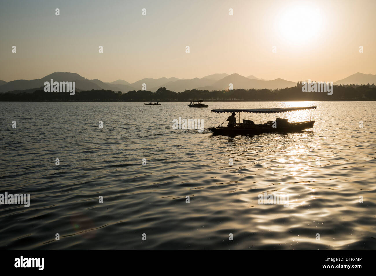 Xihu, Hangzhou, Zhejiang, China Stock Photo - Alamy