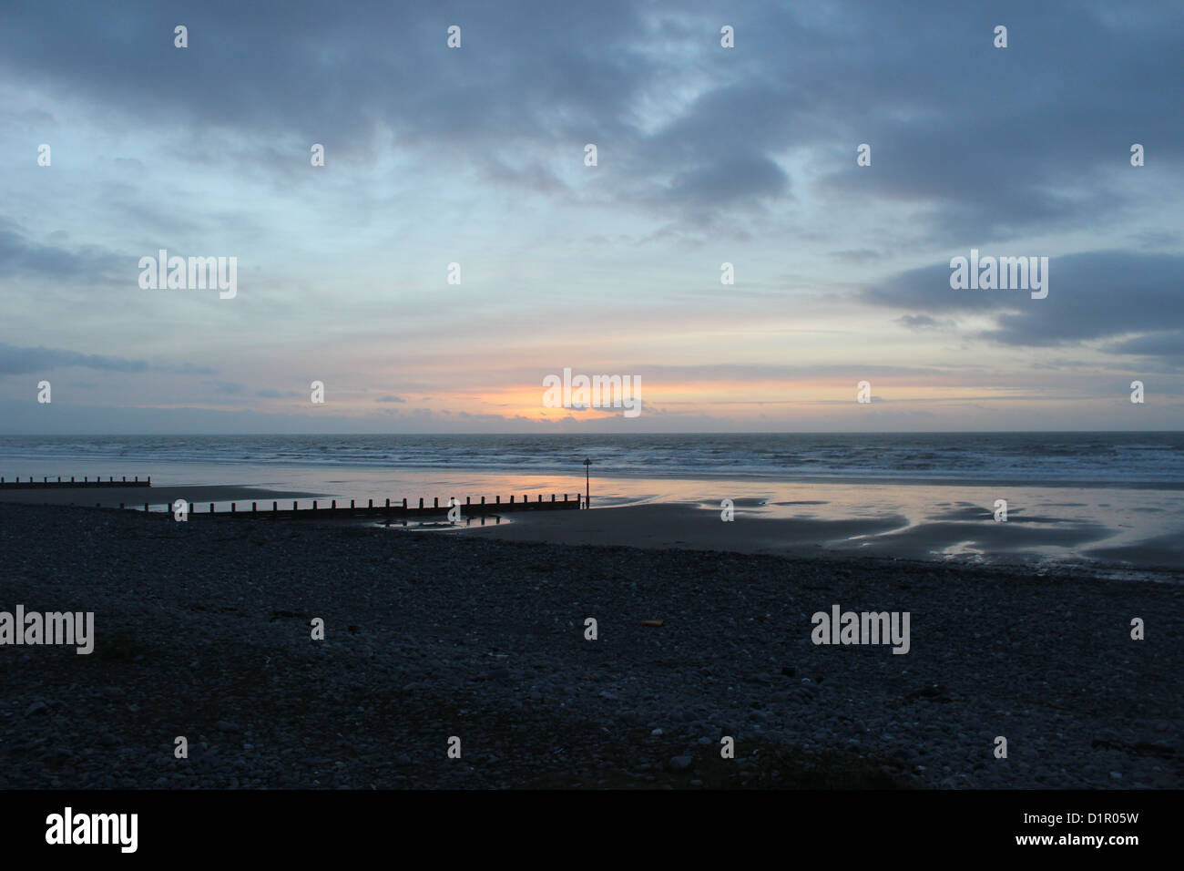 beach in borth wales Stock Photo - Alamy