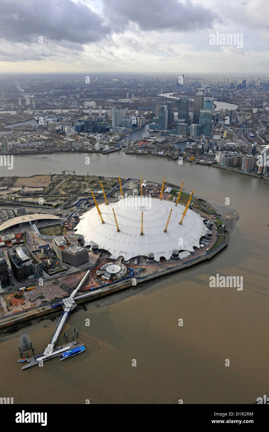 Aerial image of O2 Arena and River Thames with Canary Wharf and city in ...