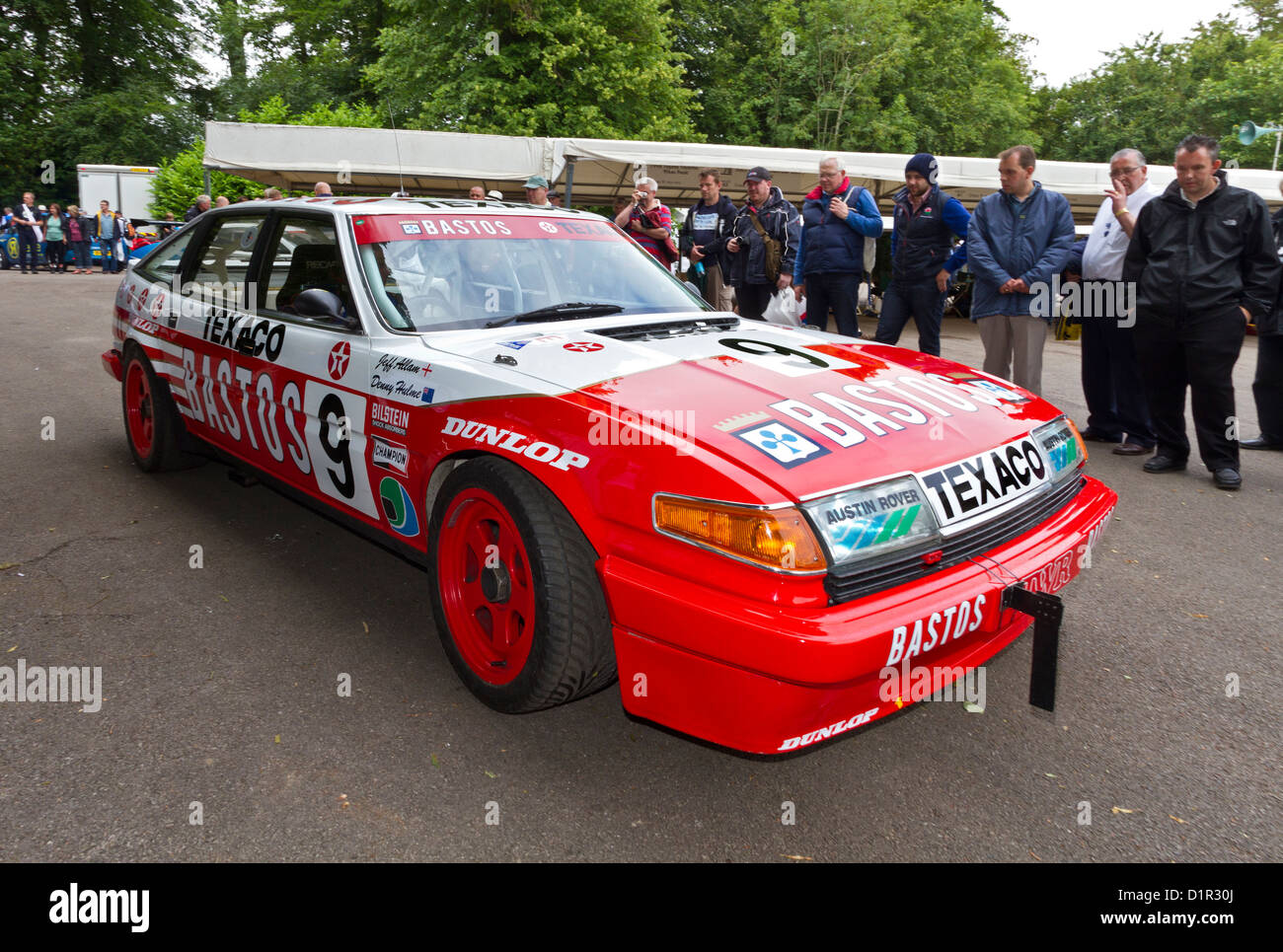 1986 Rover SD1 Vitesse with driver Tim Morely leaves the paddock at the ...