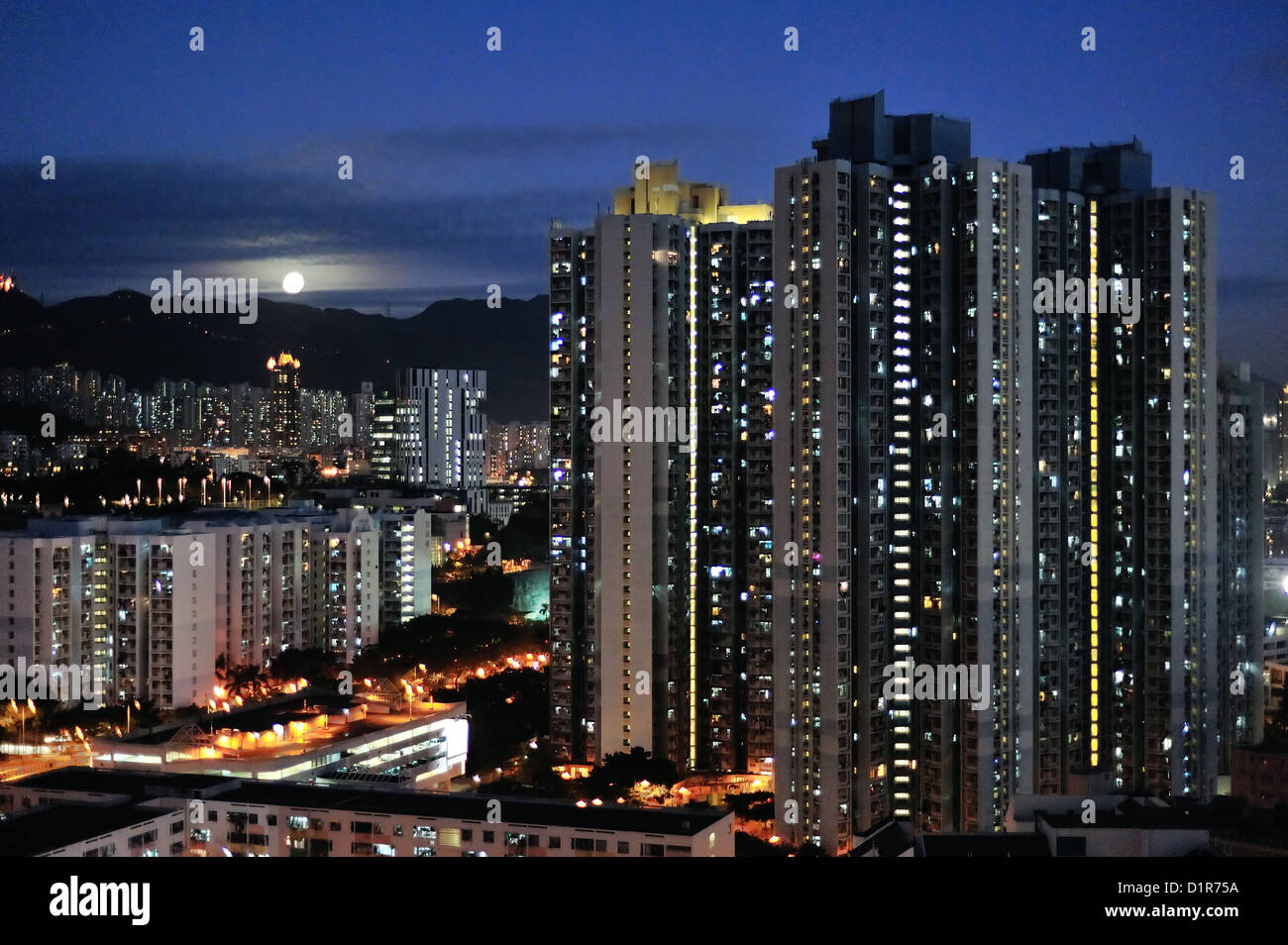 High density building hi-res stock photography and images - Alamy