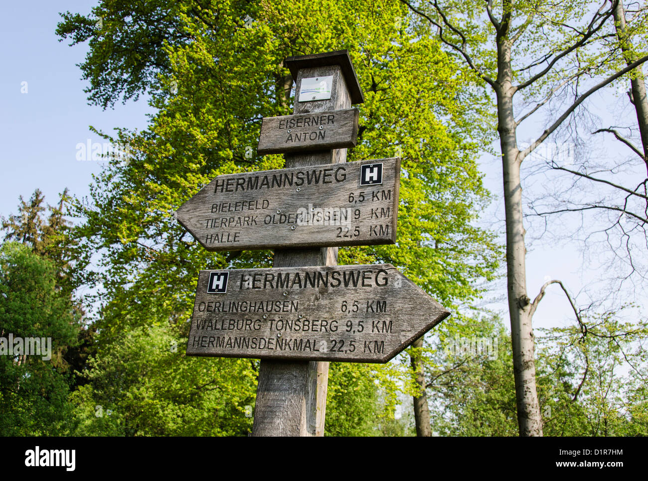 Hermannsweg Trail Sign Bielefeld Germany Teutoburg Stock Photo - Alamy