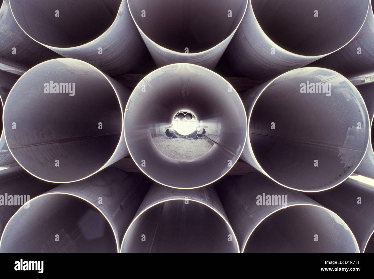 Nine pipes hi-res stock photography and images - Alamy