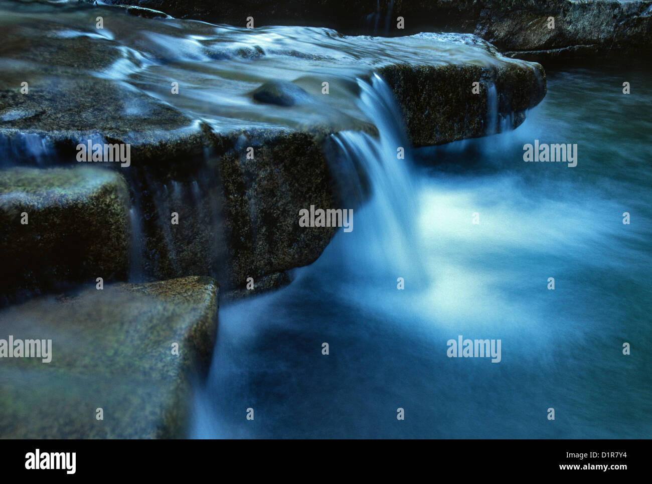 Unmoving water hi-res stock photography and images - Alamy