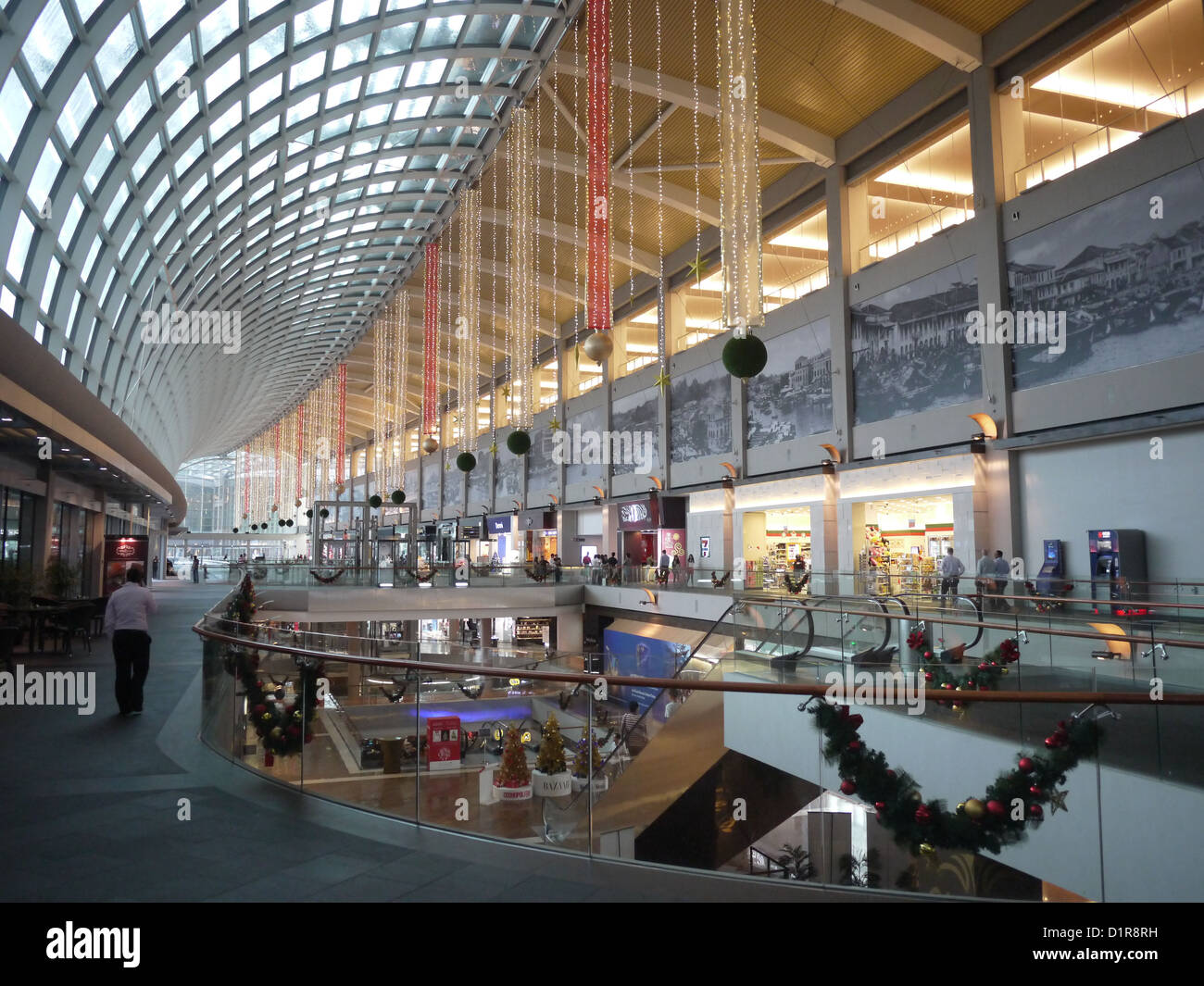 Mega shopping center hi-res stock photography and images - Alamy