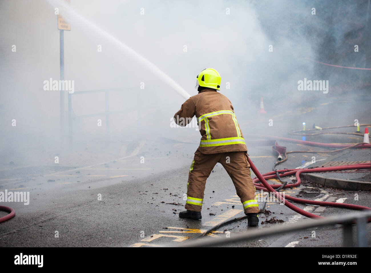 Destroyed water pumps hi-res stock photography and images - Alamy
