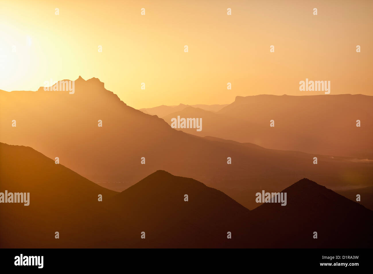 Morocco, Agdz, Sunrise over the mountains Stock Photo - Alamy