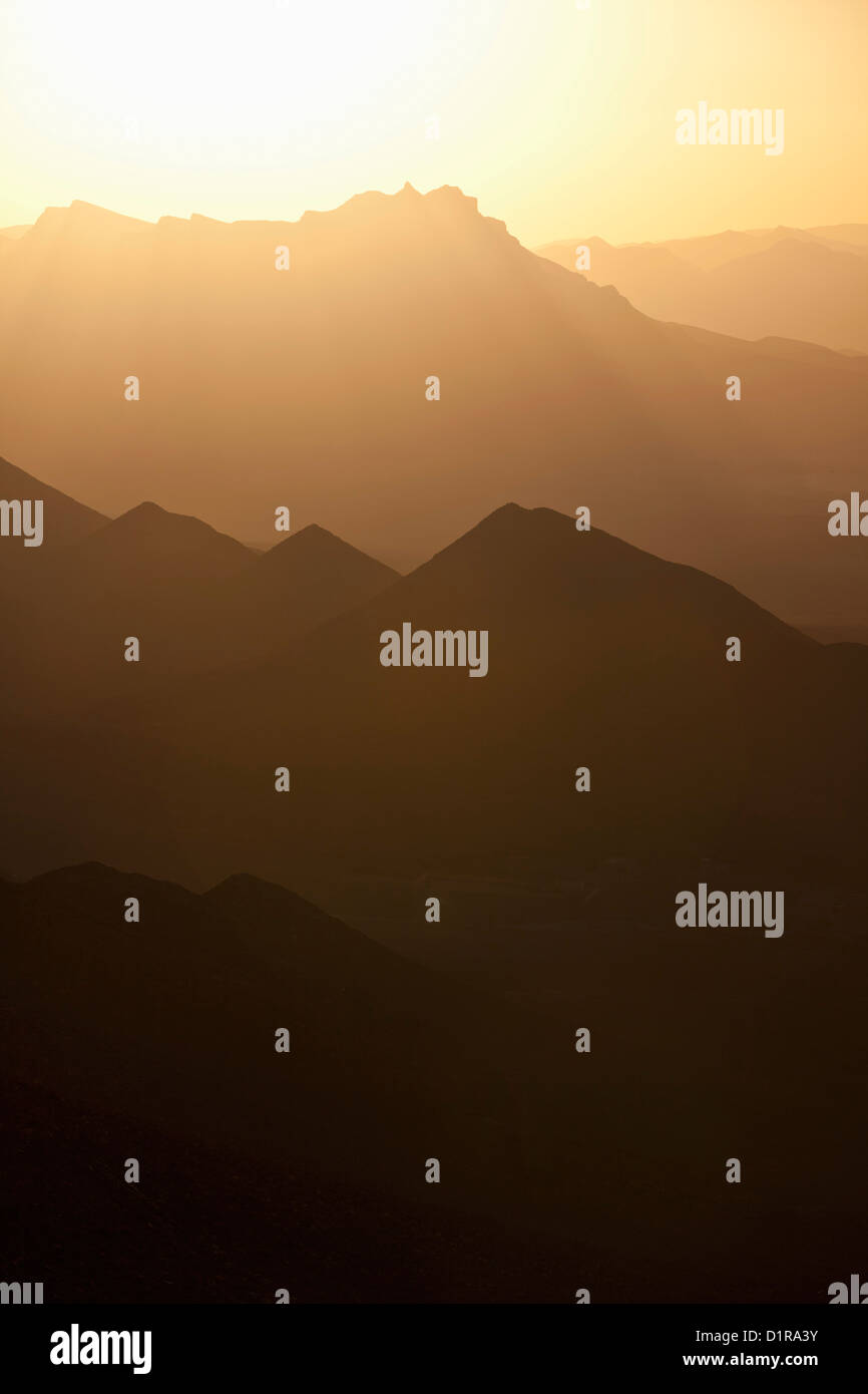 Morocco, Agdz, Sunrise over the mountains Stock Photo - Alamy