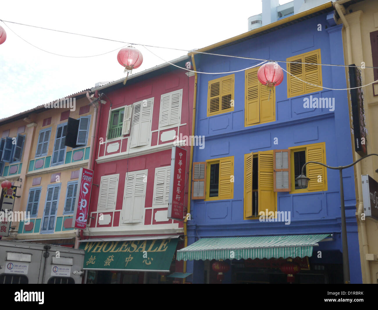 Singapore chinatown houses buildings Stock Photo - Alamy