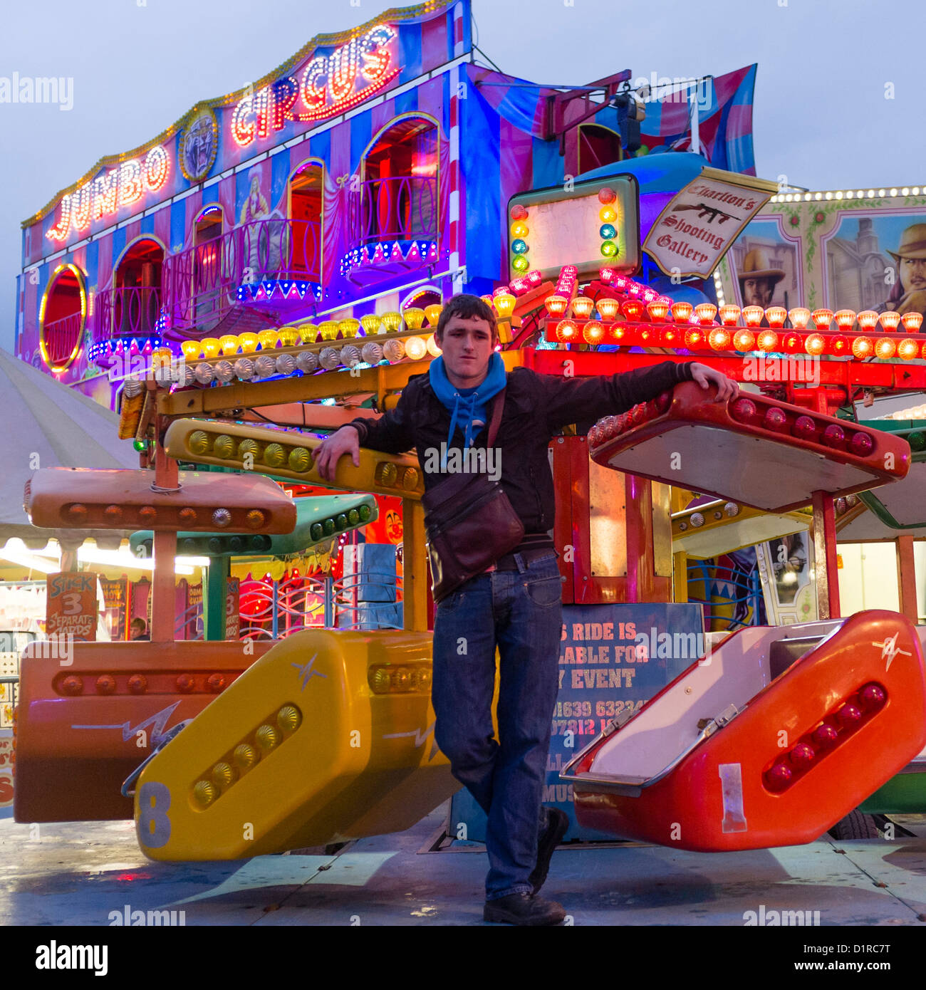 Fairground worker hi-res stock photography and images - Alamy