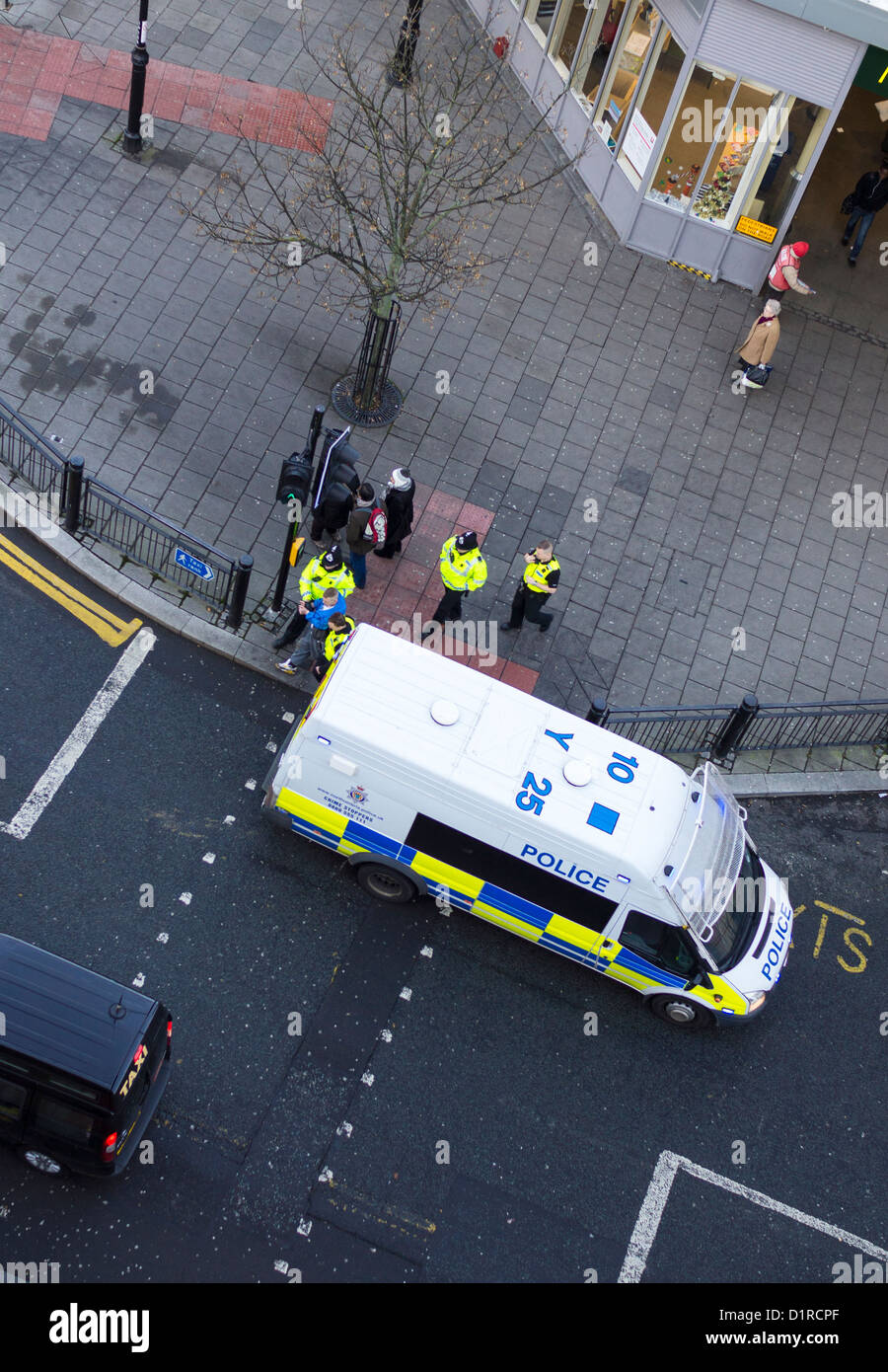Man being arrested hi-res stock photography and images - Alamy