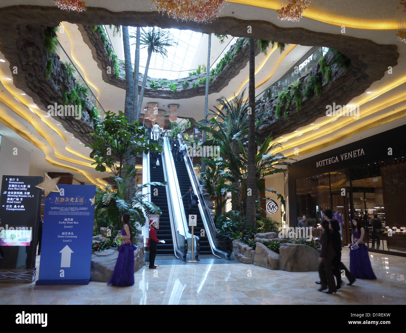 Sands Cotai Central interior Stock Photo - Alamy
