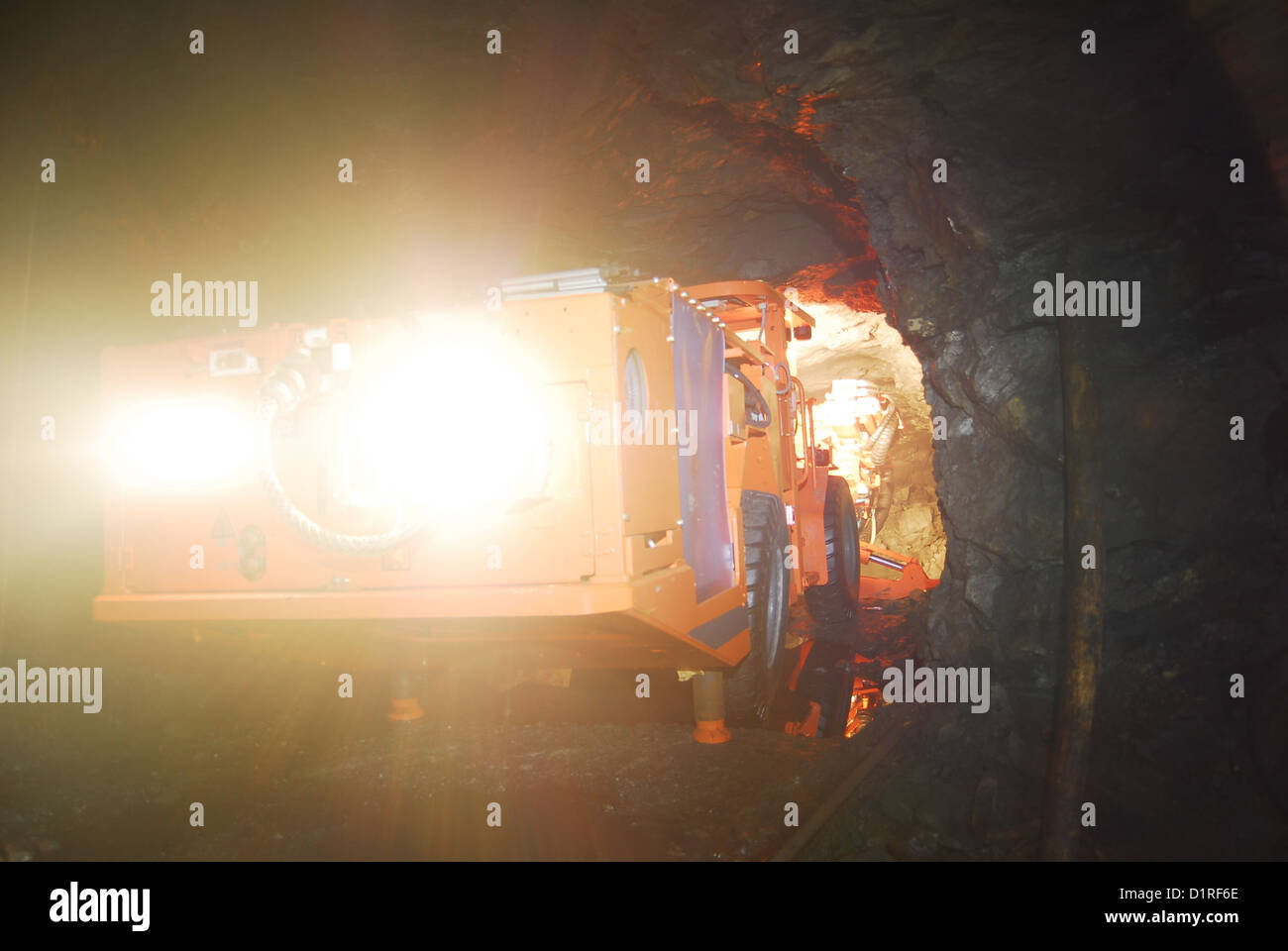 Drill dozer hi-res stock photography and images - Alamy