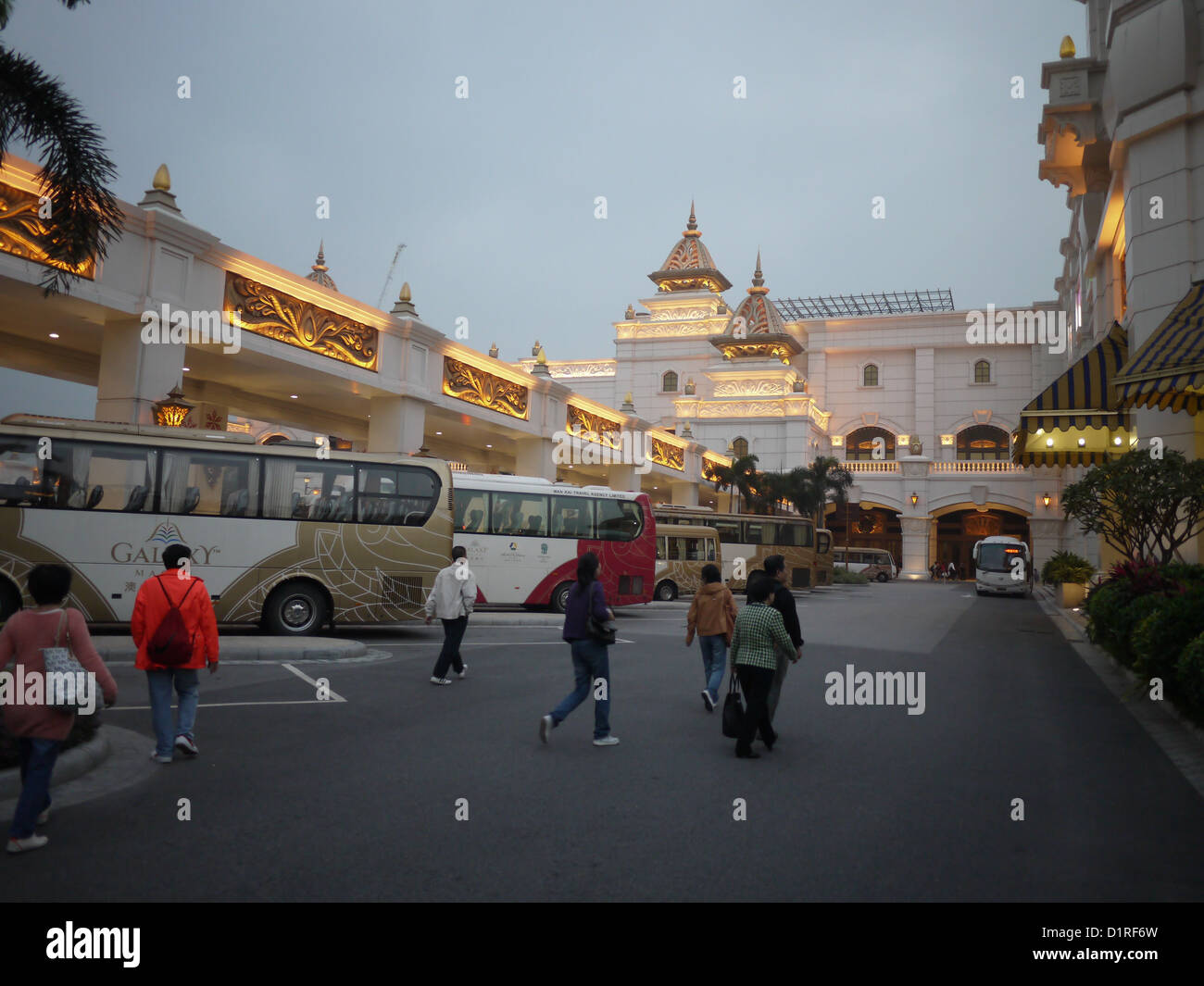galaxy hotel shuttle bus parking lot Stock Photo - Alamy