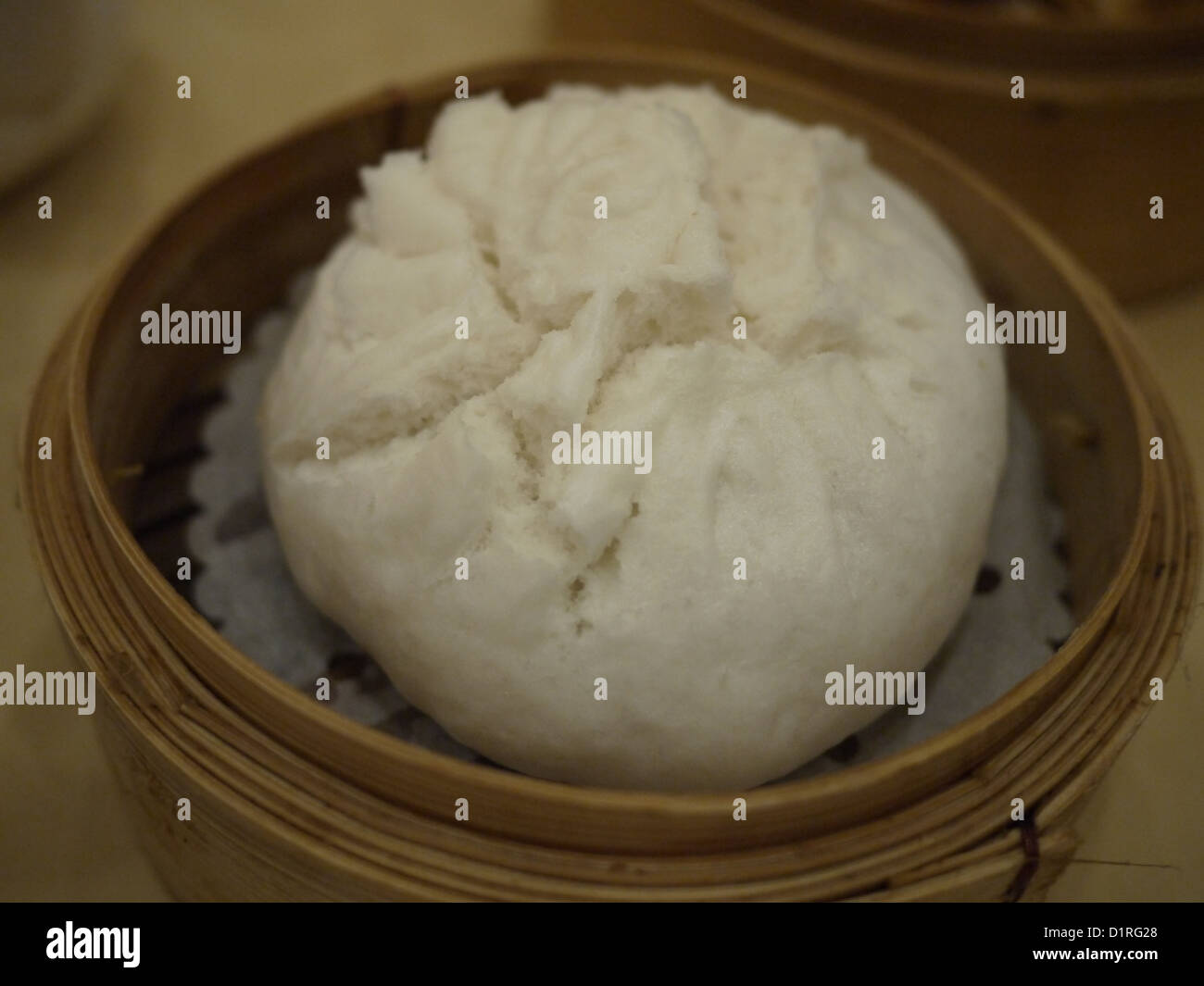 Steam bun hi-res stock photography and images - Alamy