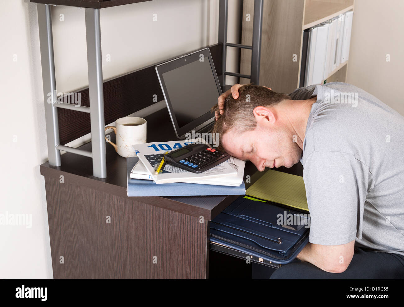 Office nightmare hi-res stock photography and images - Alamy