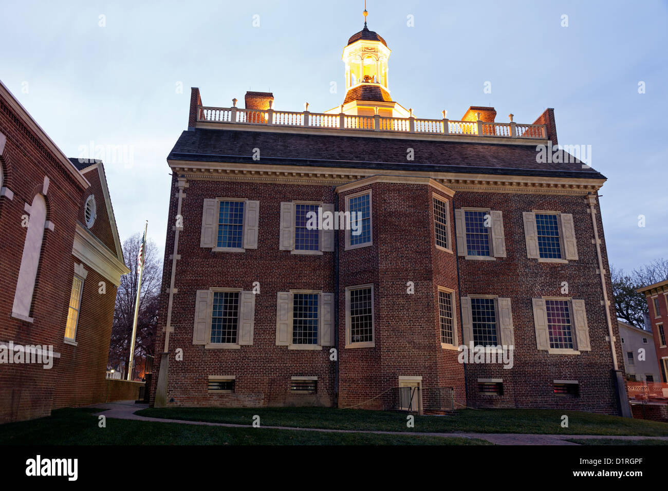 The Old State House in downtown of Dover Stock Photo - Alamy