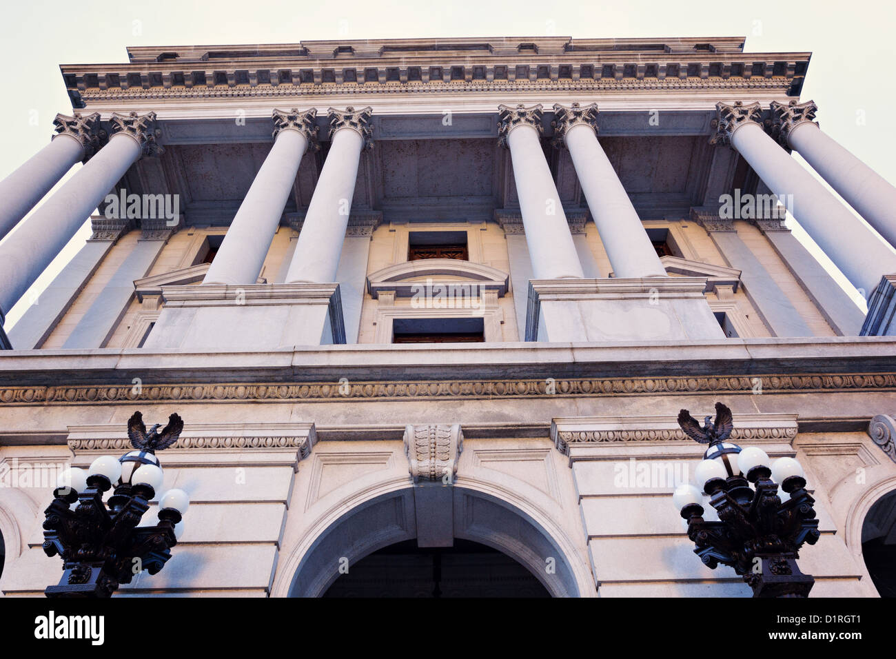 Harrisburg, Pennsylvania, USA - State Capitol Building at sunset Stock ...