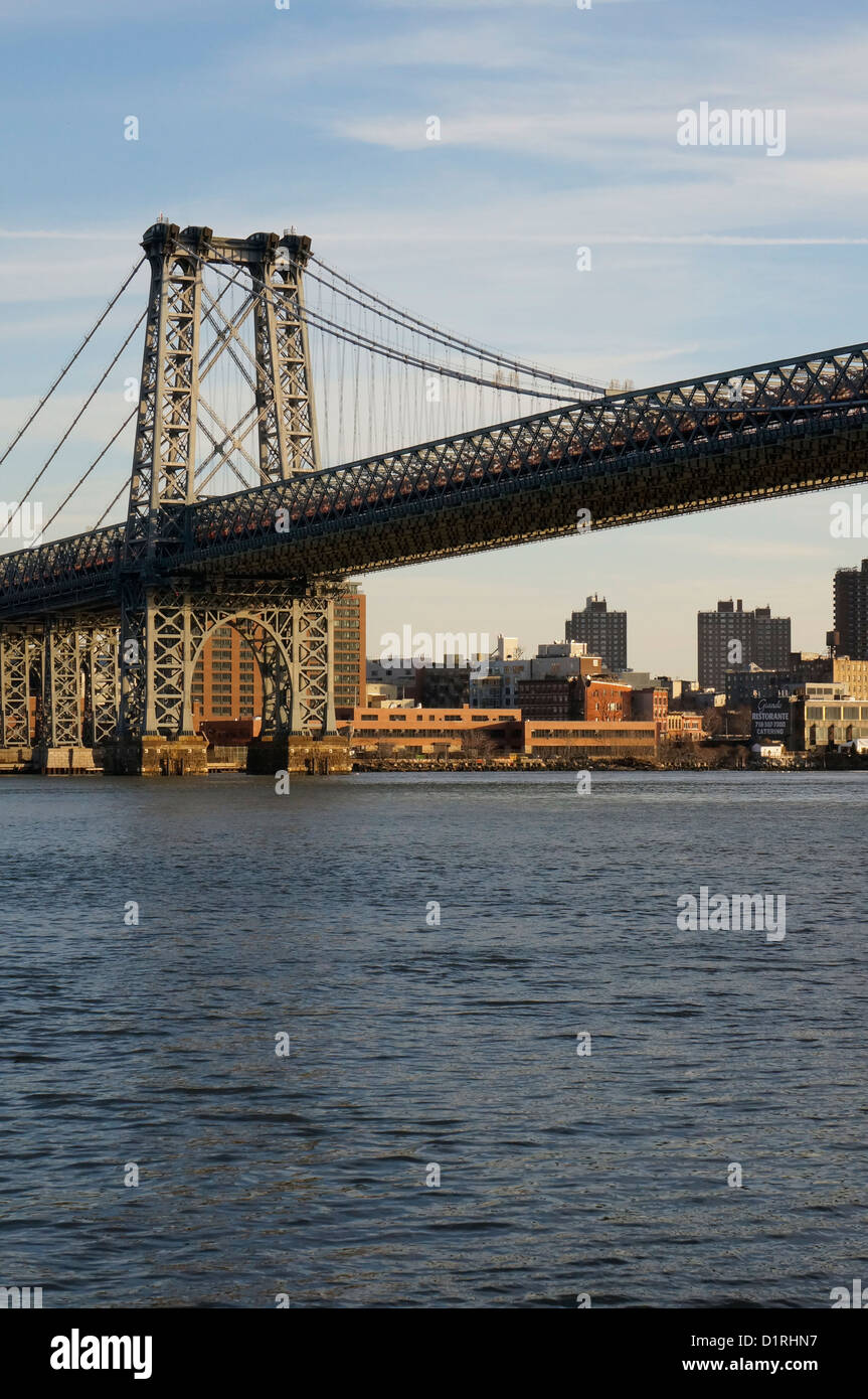 Truss bridge triangle hi-res stock photography and images - Alamy