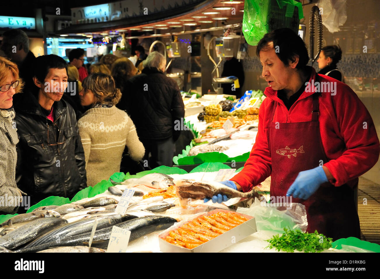 Spain fish market hi-res stock photography and images - Alamy