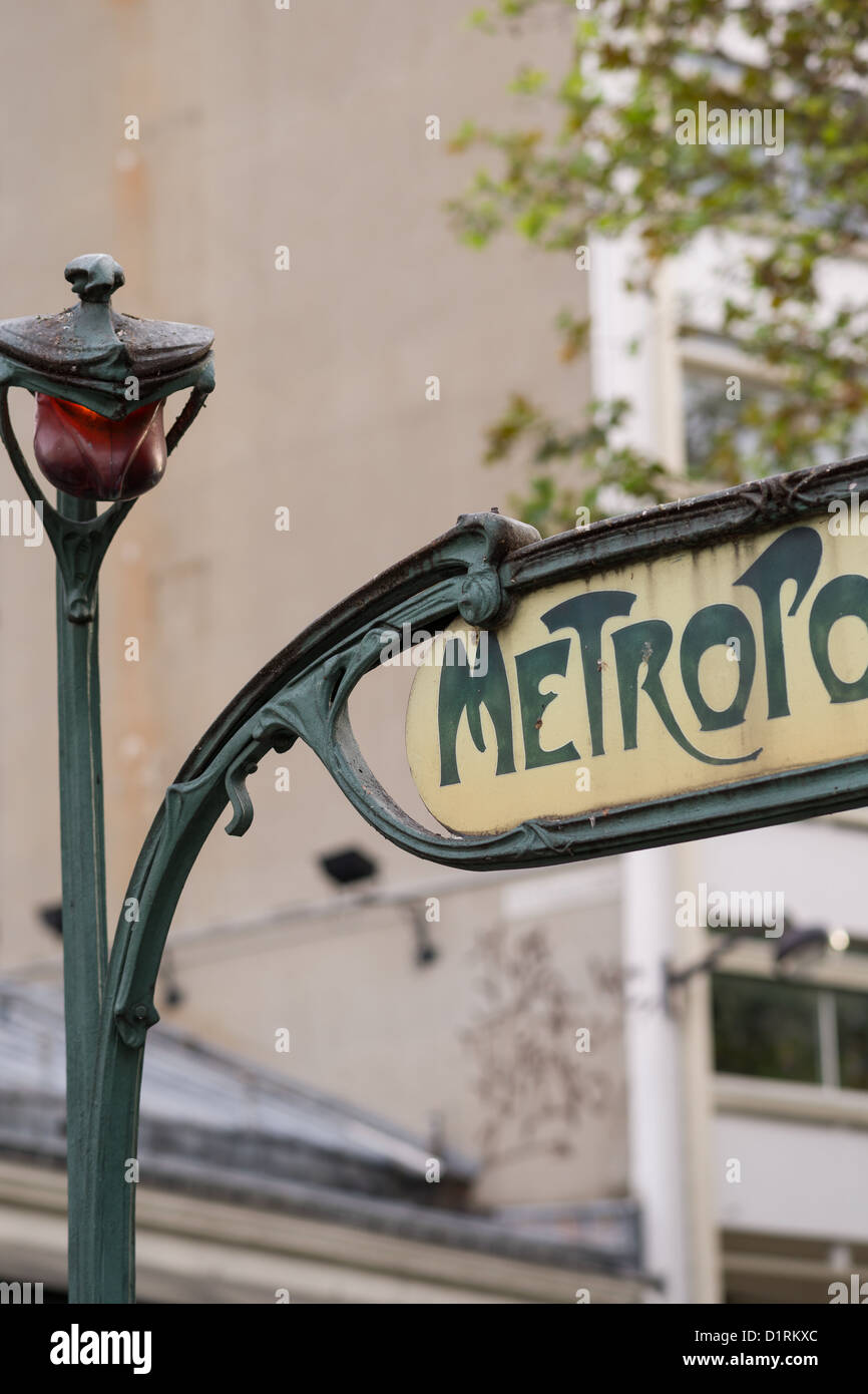 Green metro sign in Paris France Stock Photo - Alamy